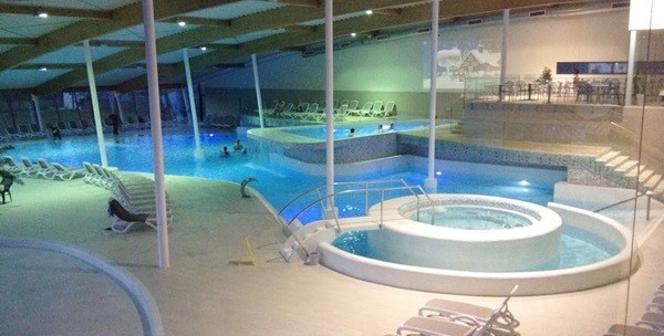 Aquapark Adamovec - cjelodnevna ulaznica za kupanje i ručak za jednu ...